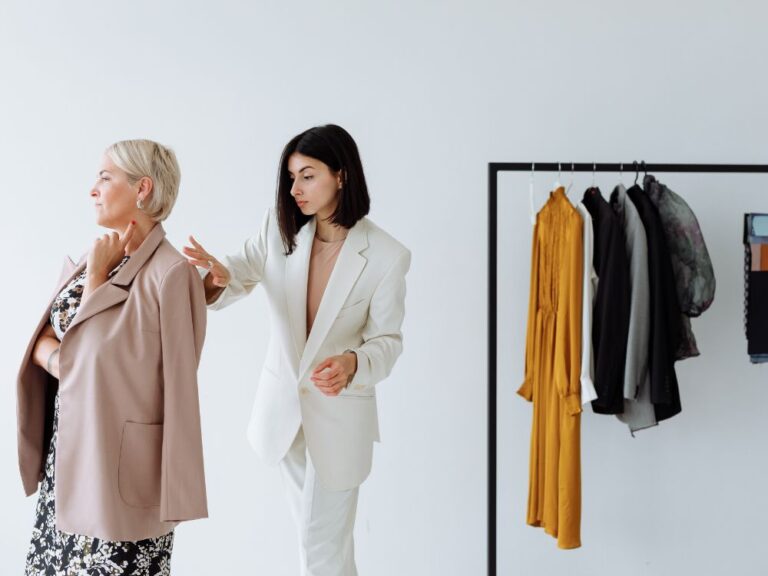 Fecho de Roupas: Tipos e Usos na Moda Feminina